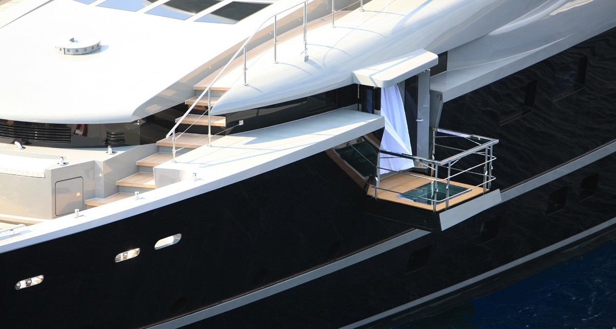Yacht SEA FORCE ONE, Admiral | CHARTERWORLD Luxury Superyacht Charters